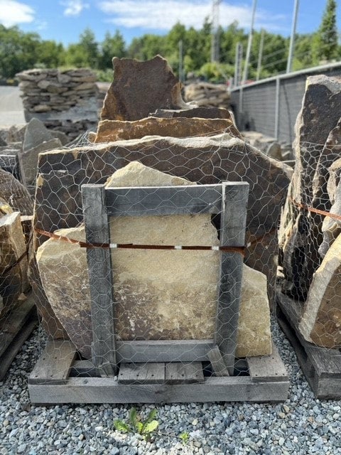 West Mountain Irregular Brown Flagstone | Delaware Hardscape Supply, LLC