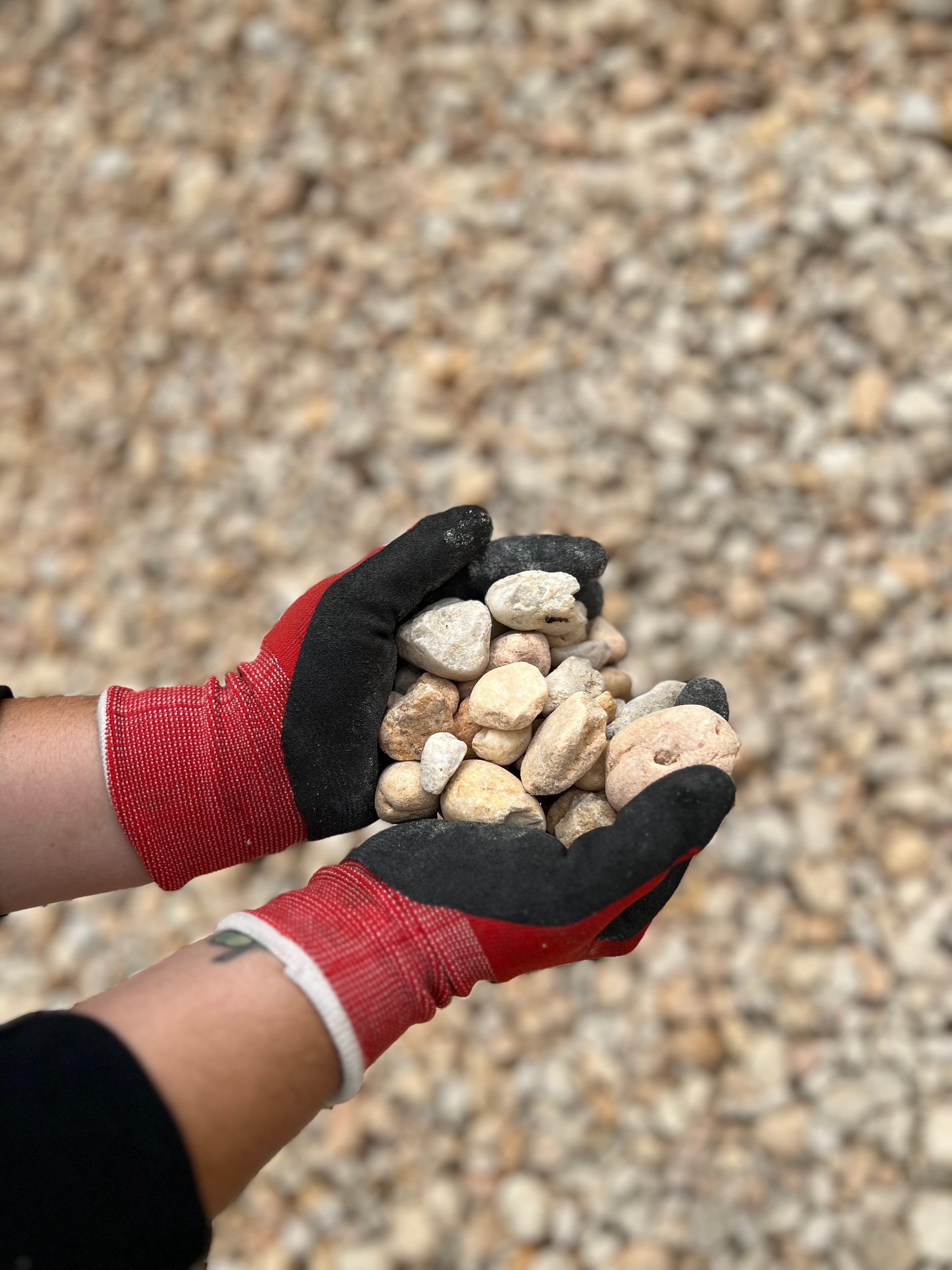 Landscape Stone & River Rocks | Delaware Hardscape Supply, LLC